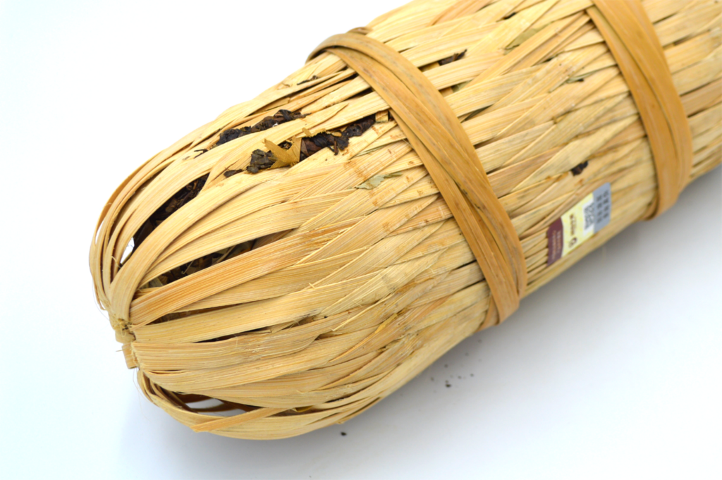 Anhua Thousand Liang Cha - 2009 Hunan Fermented Dark Tea Roll - Liu ...